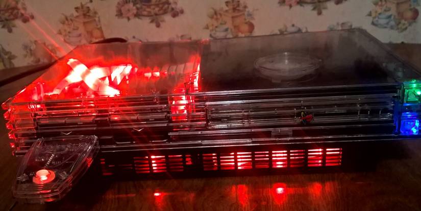 10 Custom PS2s That Are Too Cool For Words