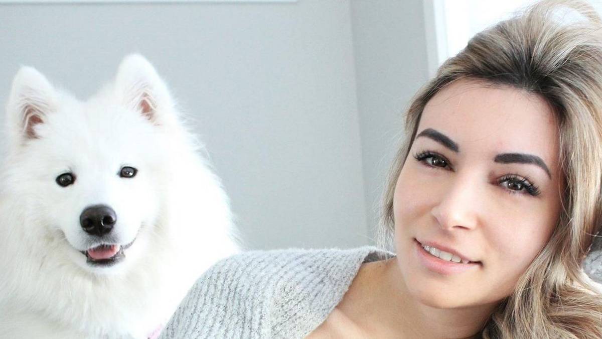 Alinity Explains Dog's Strange Behavior During Twitch Streams