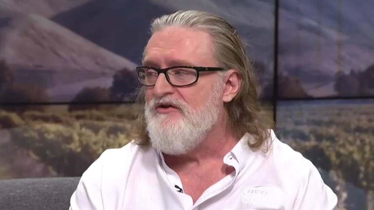 Valve's Gabe Newell Launching Garden Gnome Into Space