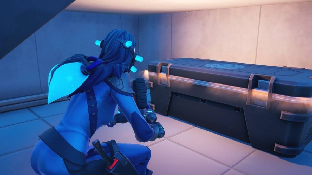 Fortnite: How to Use Recon Scanner to Spot an Enemy Player