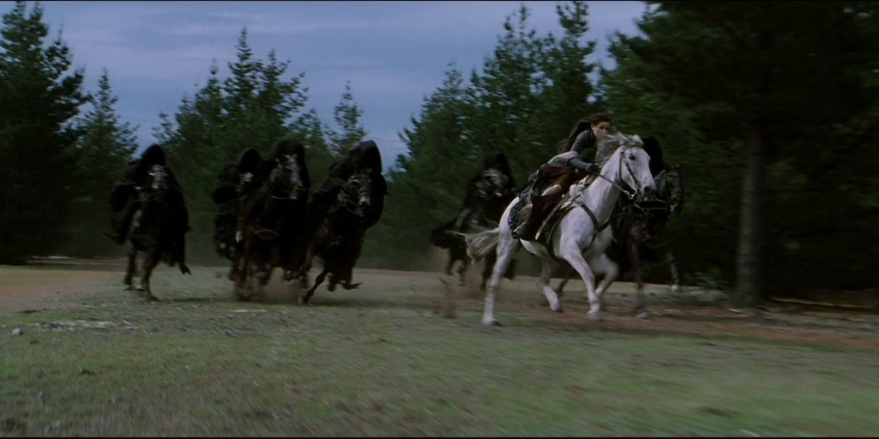 LOTR: What Gifts Did Peter Jackson Give To The Cast At The End Of Filming?