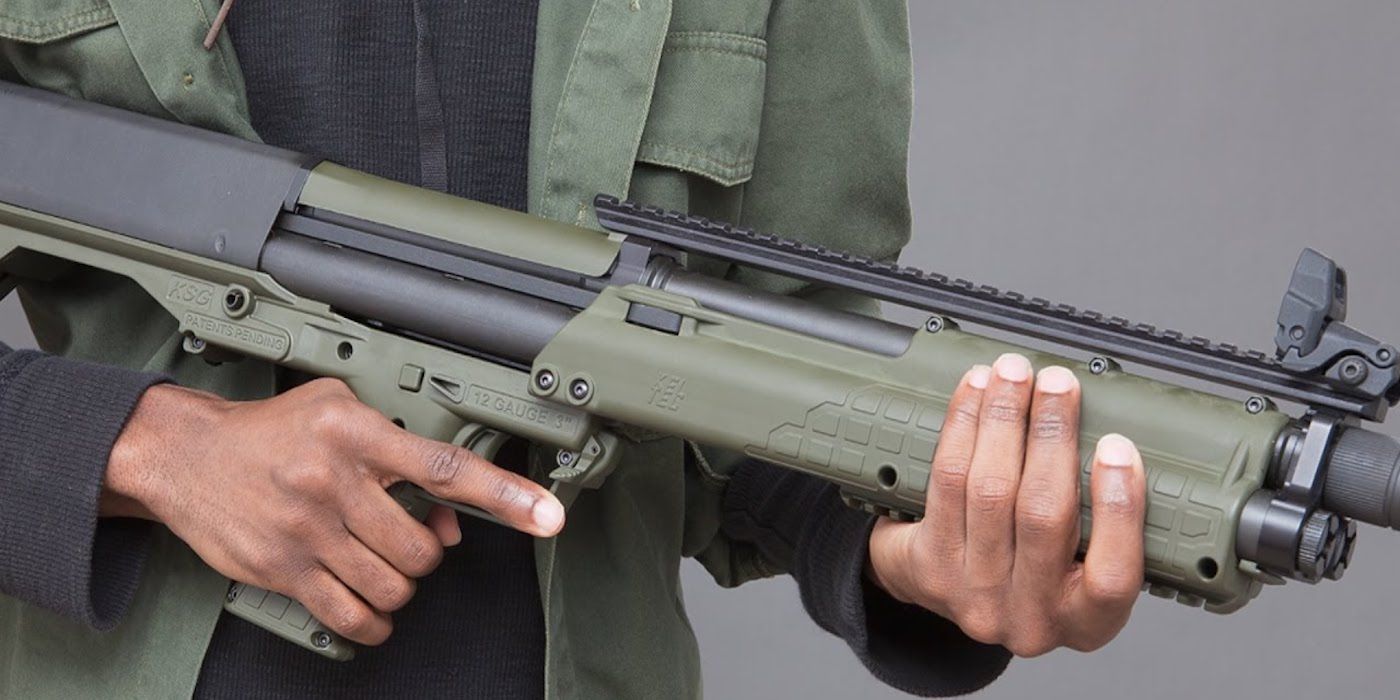 Uncharted 4: The Best Weapons & How To Unlock Them