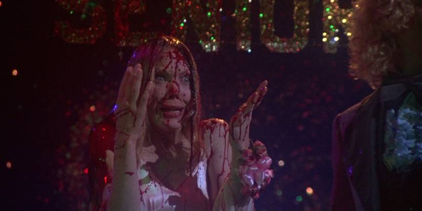 Carrie: How The Stephen King Book Compares To The Brian De Palma Movie