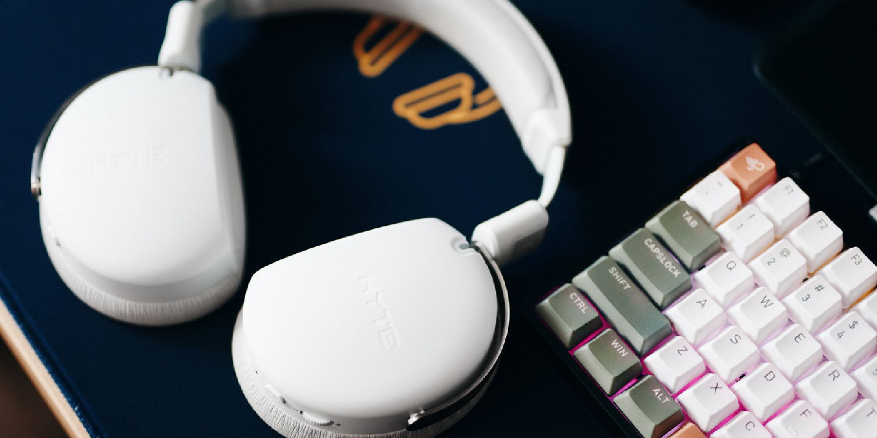 HYTE Eclipse HG10 Wireless Gaming Headset Review