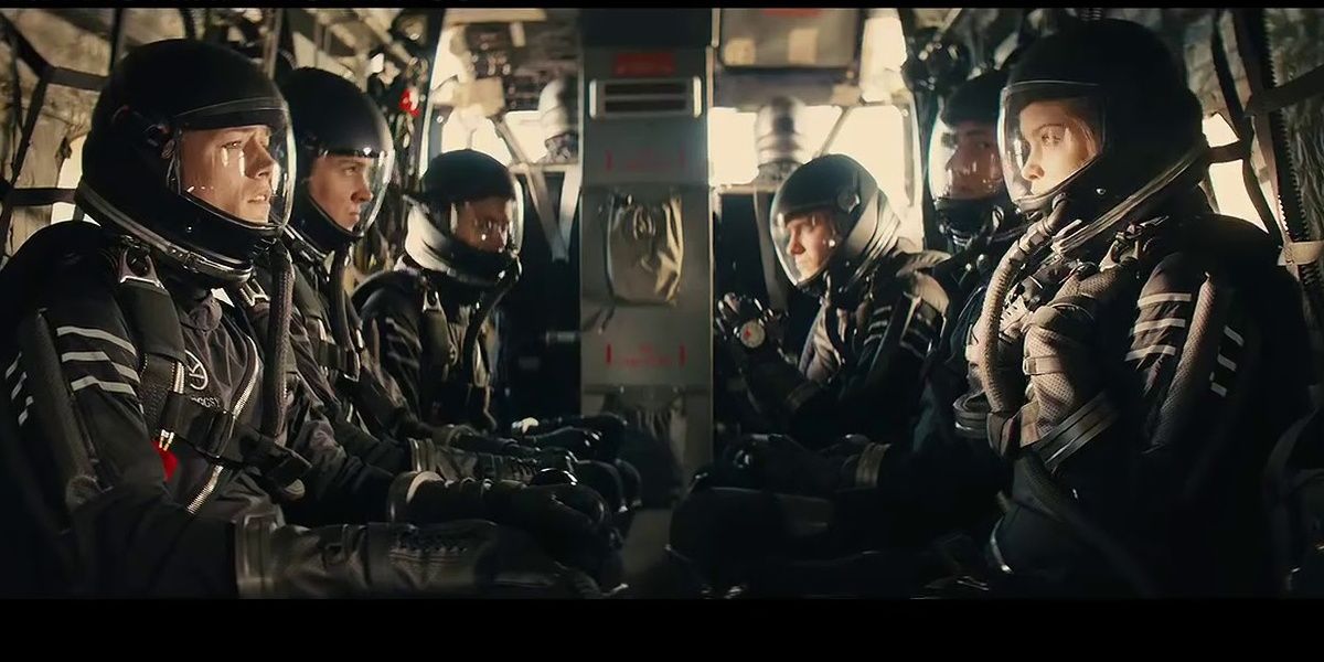 5 Memorable Skydiving Scenes In Movies