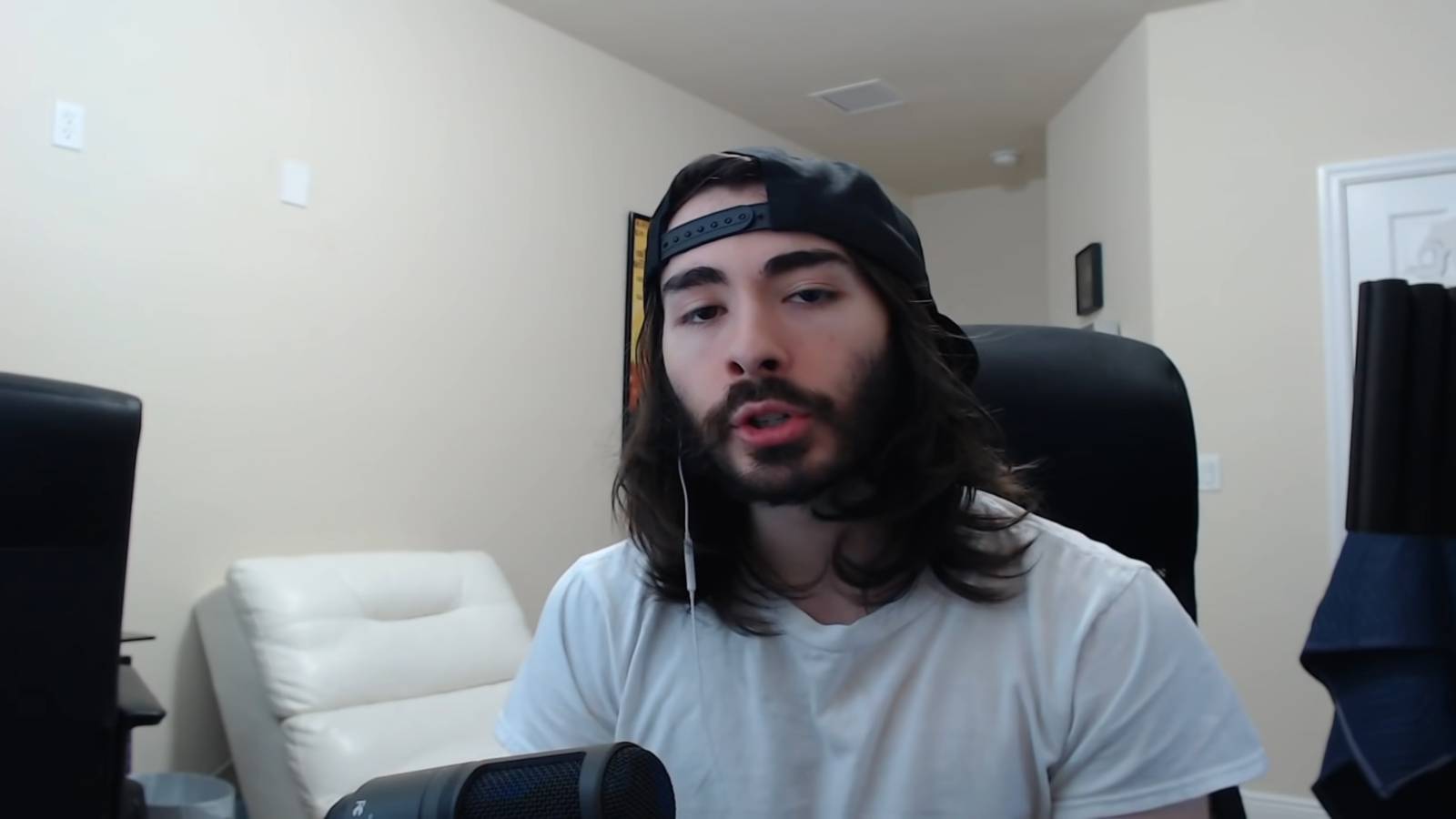 MoistCr1tikal Music Video Costs Him Sponsorship