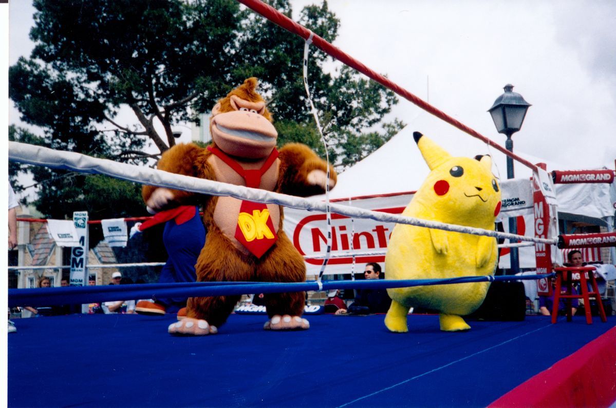 Strange Nintendo Image From 1999 Shows Mario and Pikachu Wrestling in ...