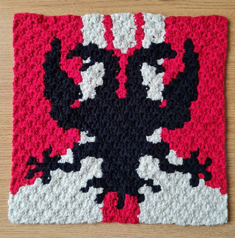 Gamer Crochets Destiny 2 Tribute to Zavalla Actor Lance Reddick