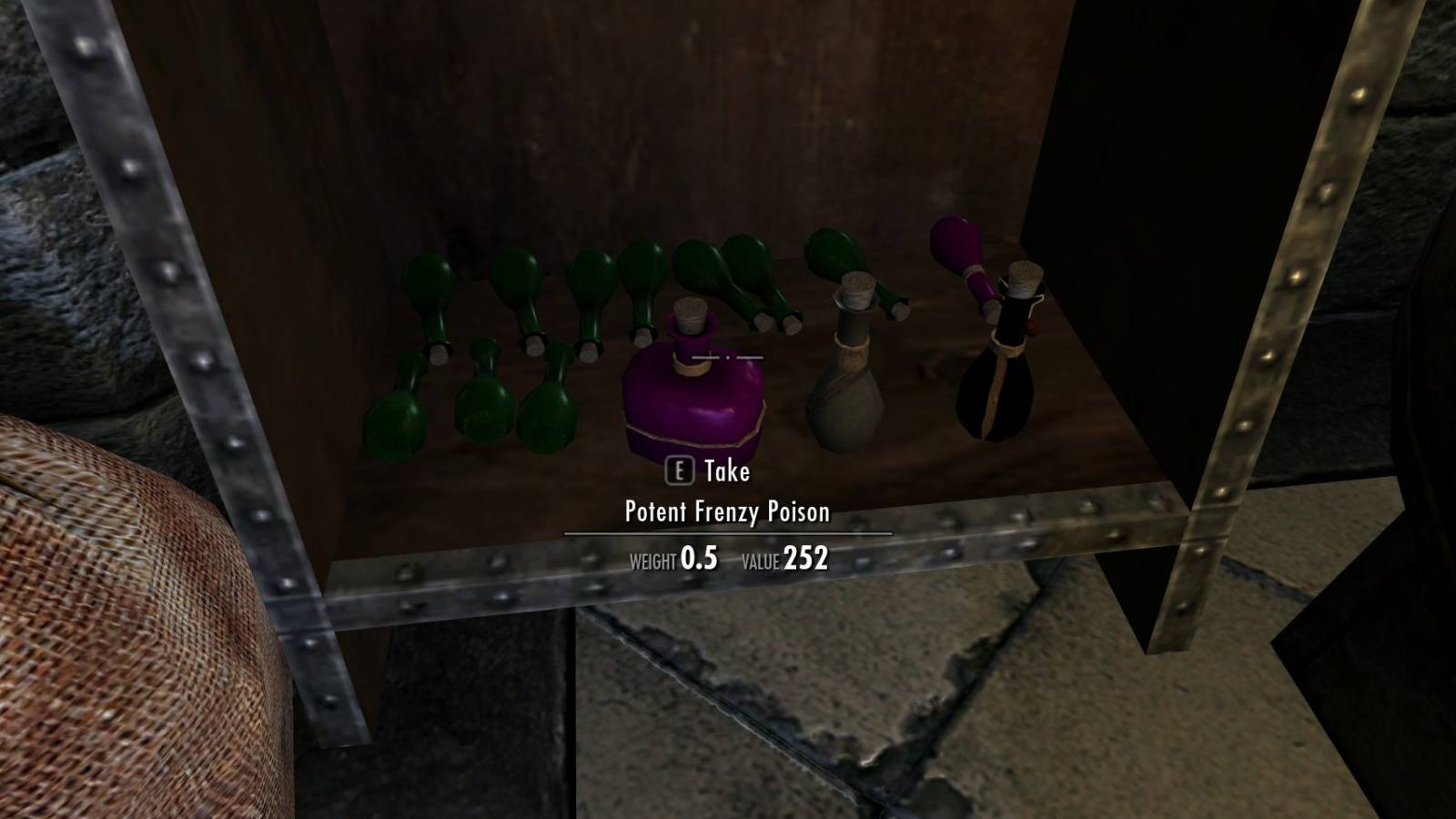 Skyrim: How To Apply And Use Poisons