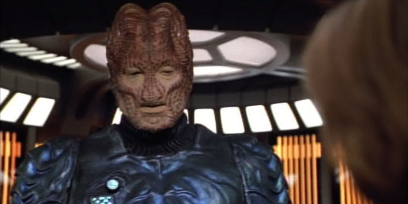Star Trek: Voyager - Who Are The Hirogen?