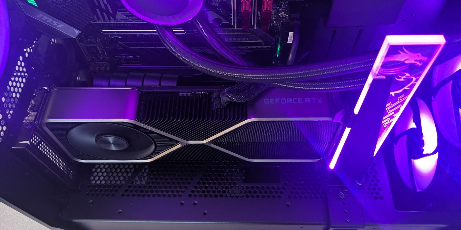 MSI MPG Gungnir 300R Airflow Review