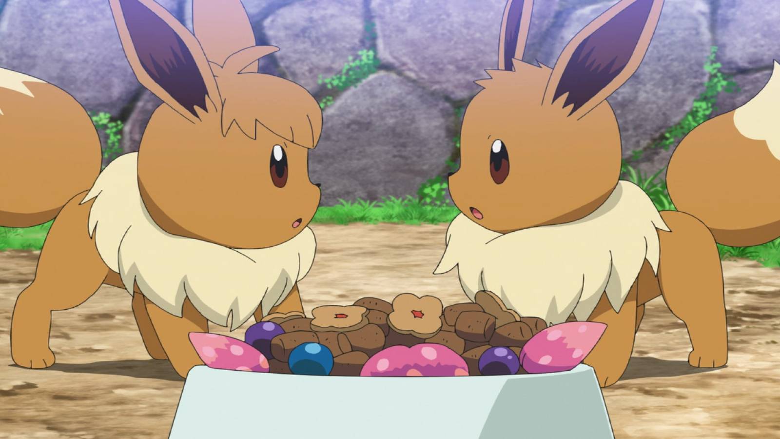 Woodworker Shows Off Incredible Eevee Carvings