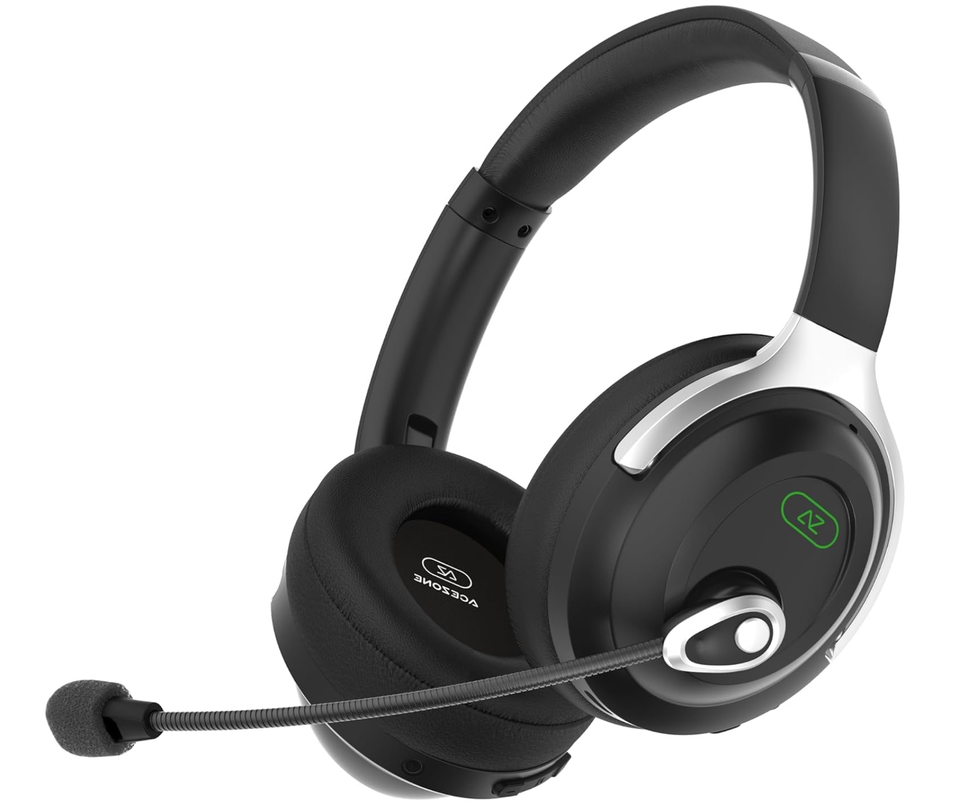 Best Noise-Cancelling Gaming Headsets in 2024