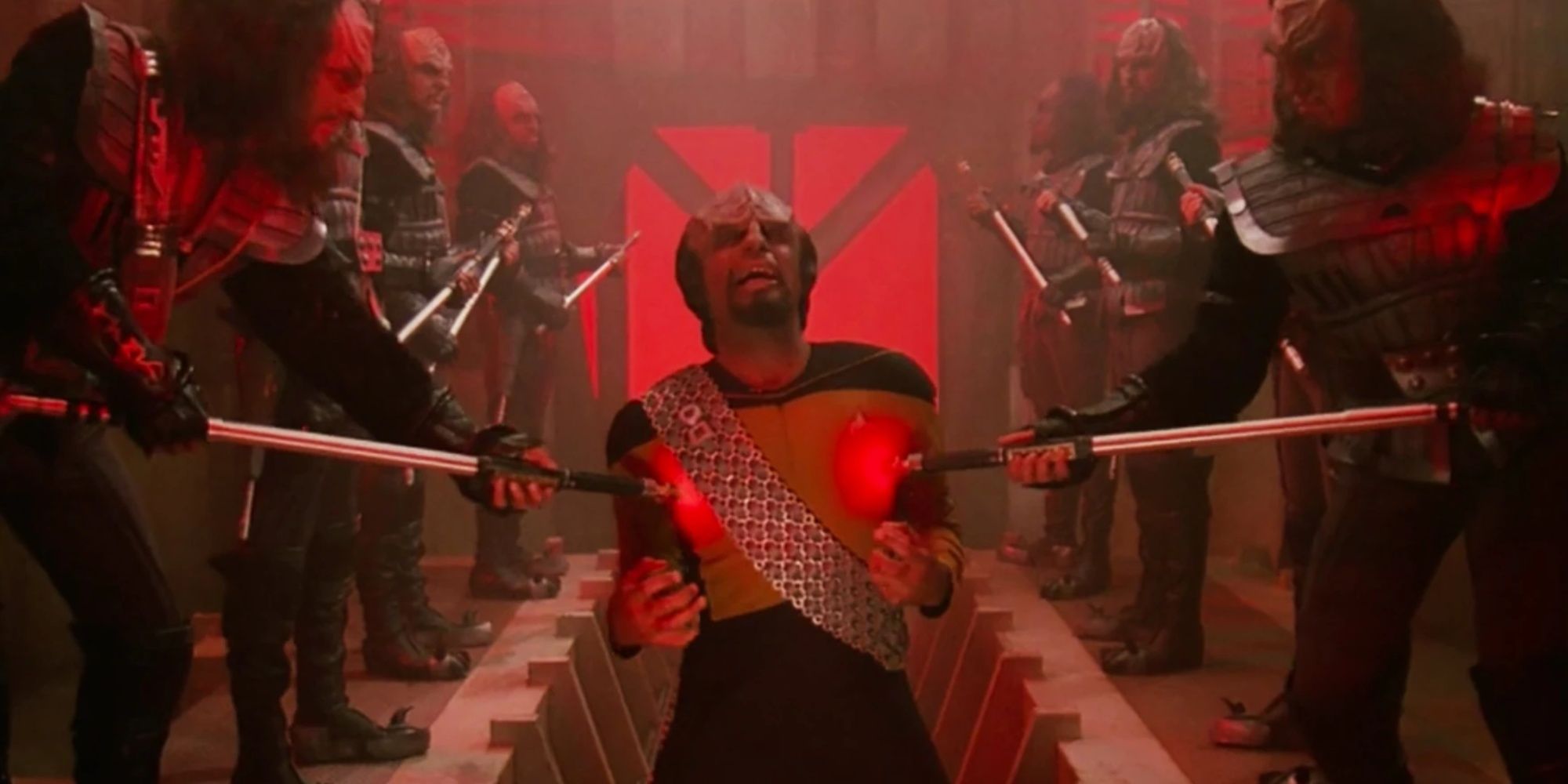 Star Trek Impressive Things Worf Did Before Joining The Uss Enterprise