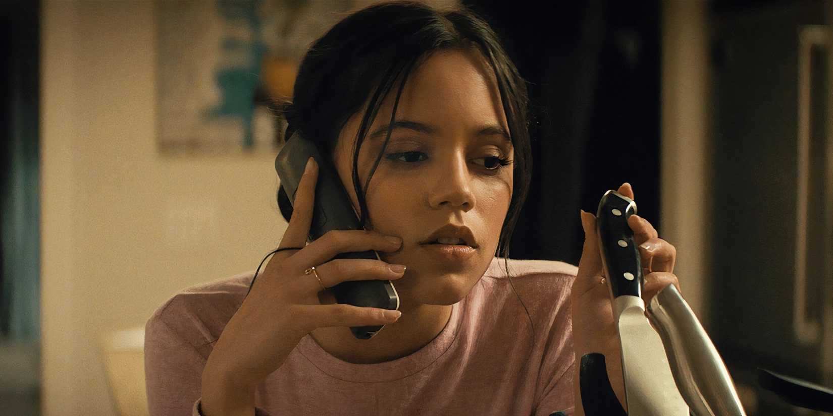 Scream 7 Needs To Copy Scream 2 By Dropping The Opening Phone Call