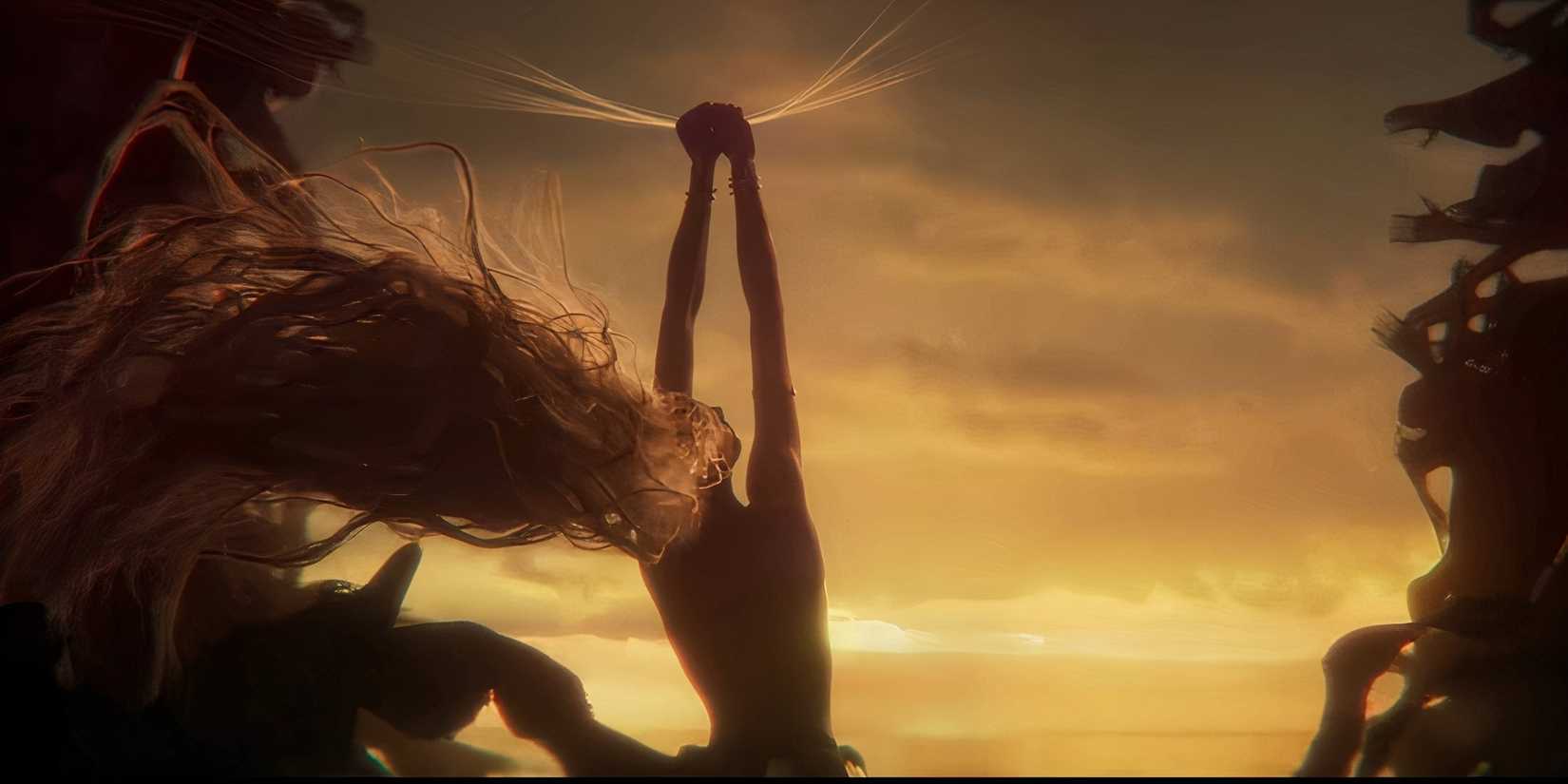 Elden Ring Fan Shows Off Queen Marika Cosplay