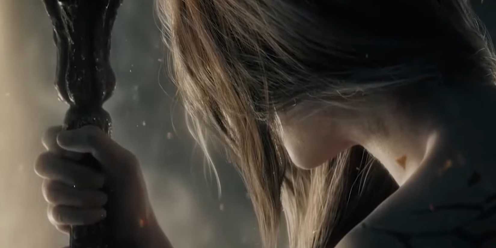 Elden Ring Fan Shows Off Queen Marika Cosplay