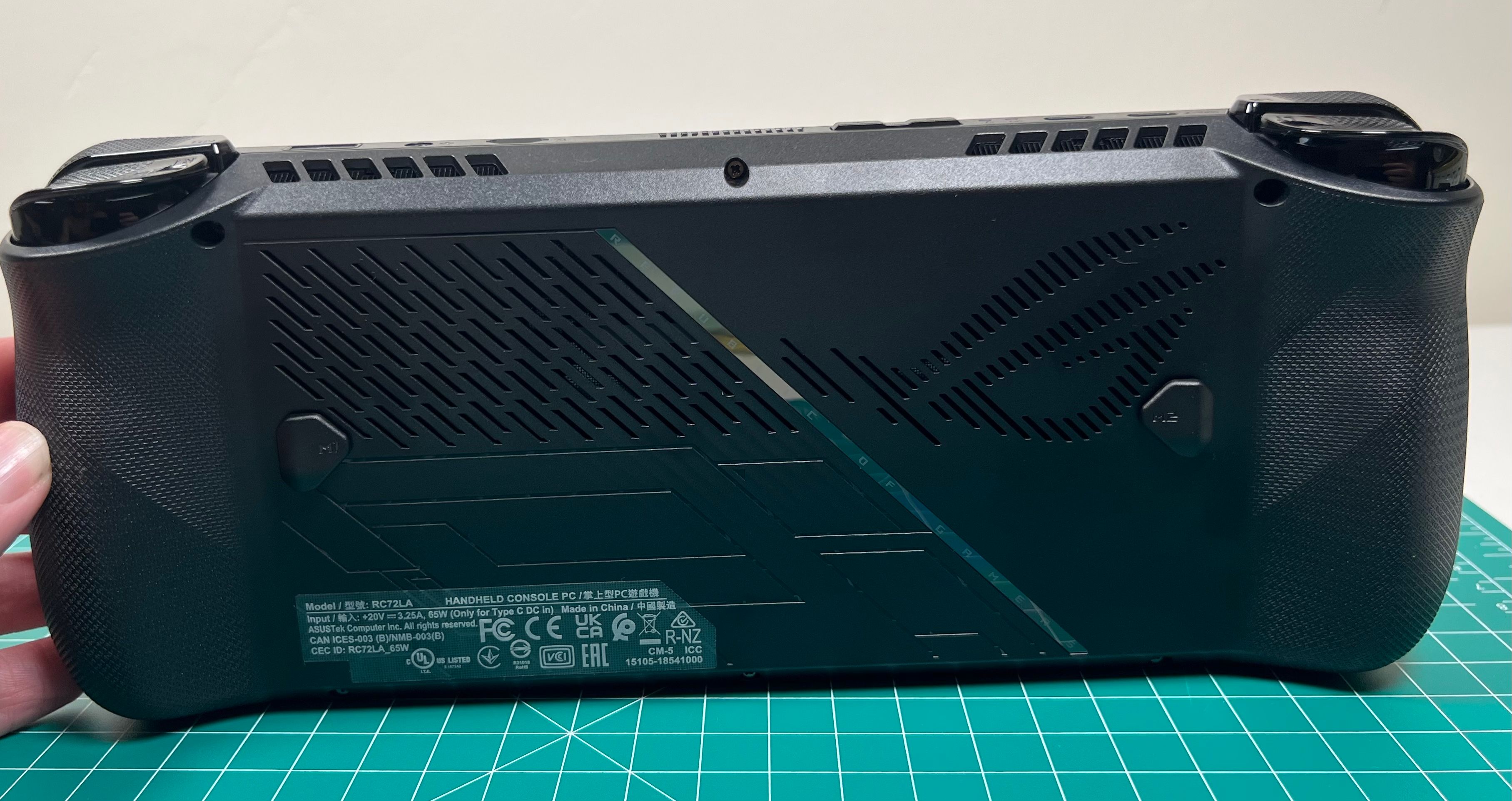 Asus ROG Ally X Review Asus ROG Ally X Review
