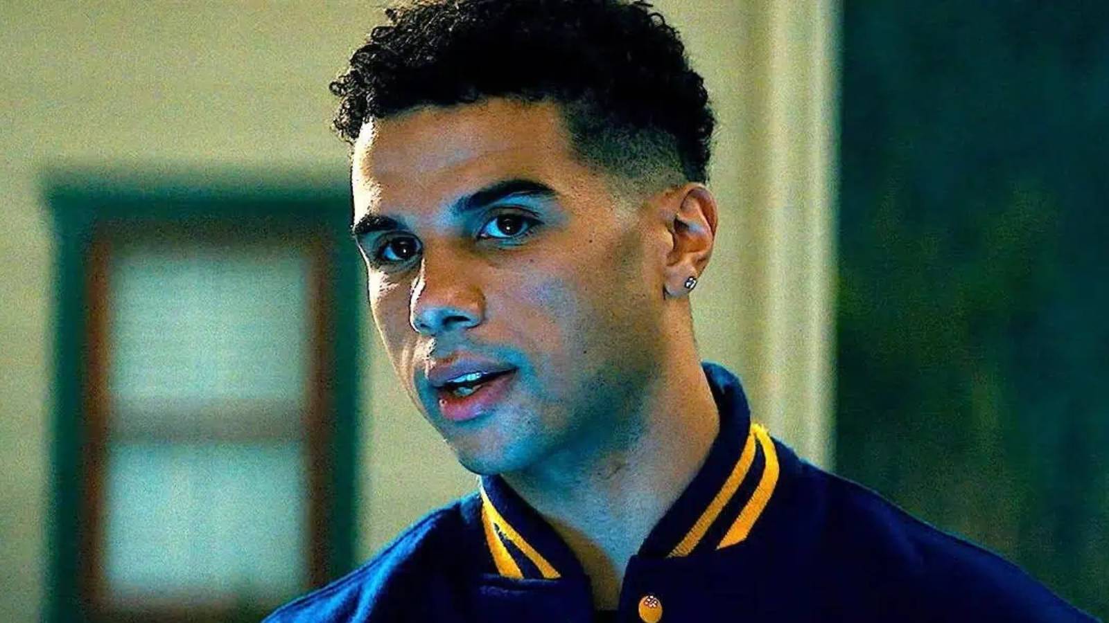 This Scream 7 Fan Theory Compares Chad Meeks-Martin To Dewey Riley