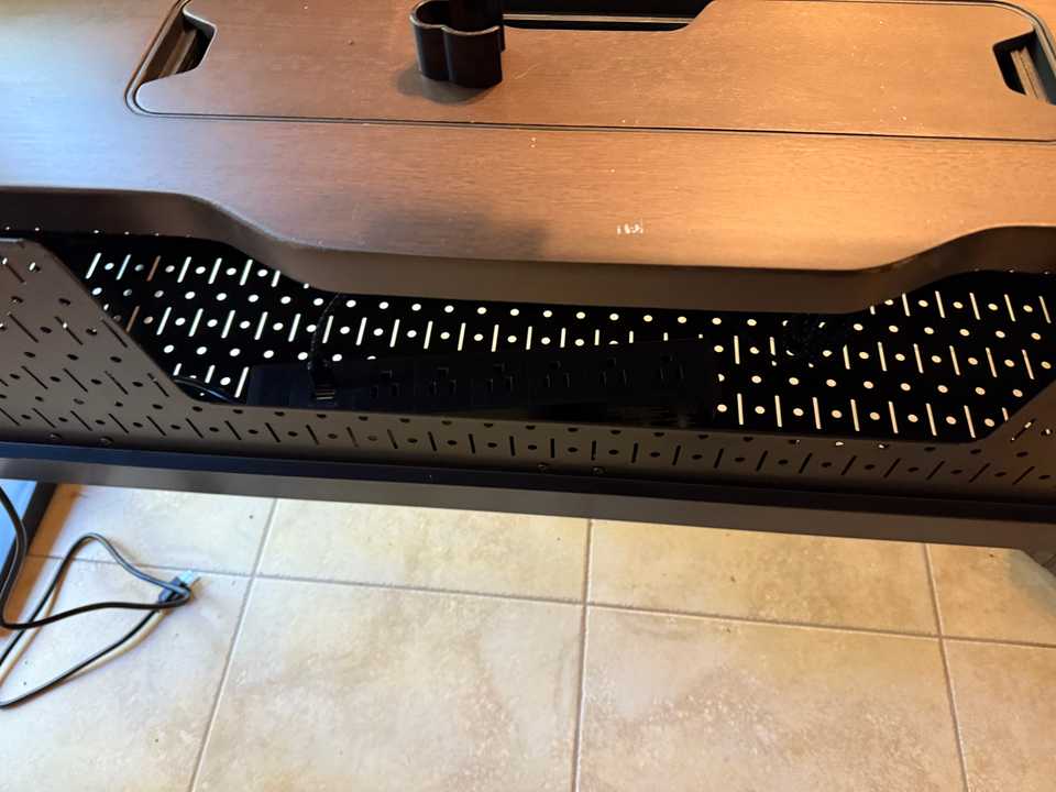 Corsair Platform:6 Desk Review