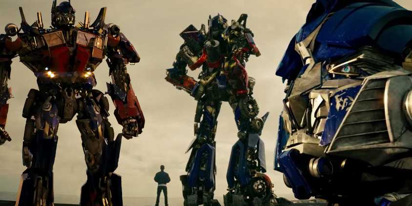 Best Soundwave Designs In Transformers