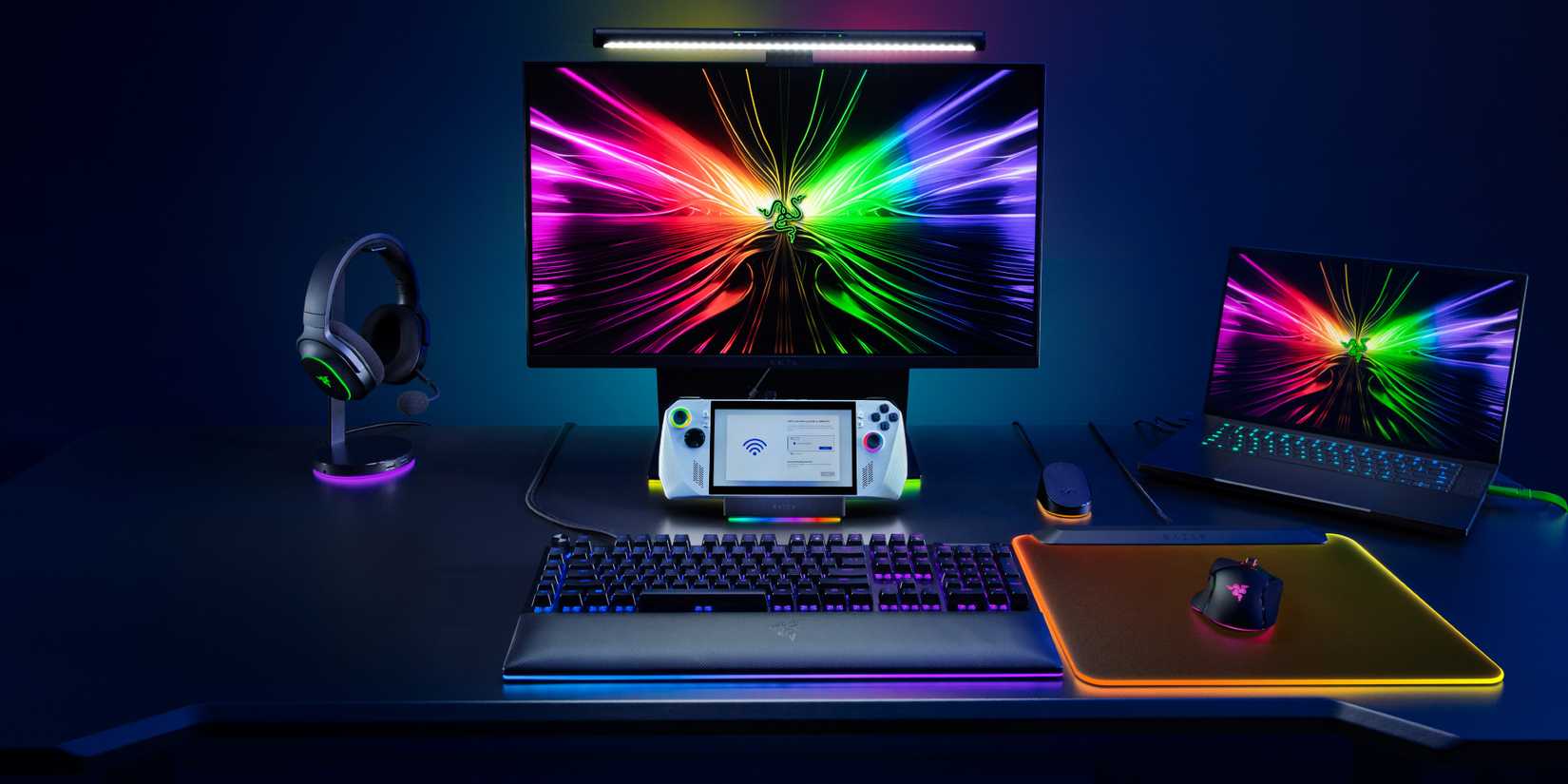 The Razer Handheld Dock Is Perfect for Steam Deck And ROG Ally Owners