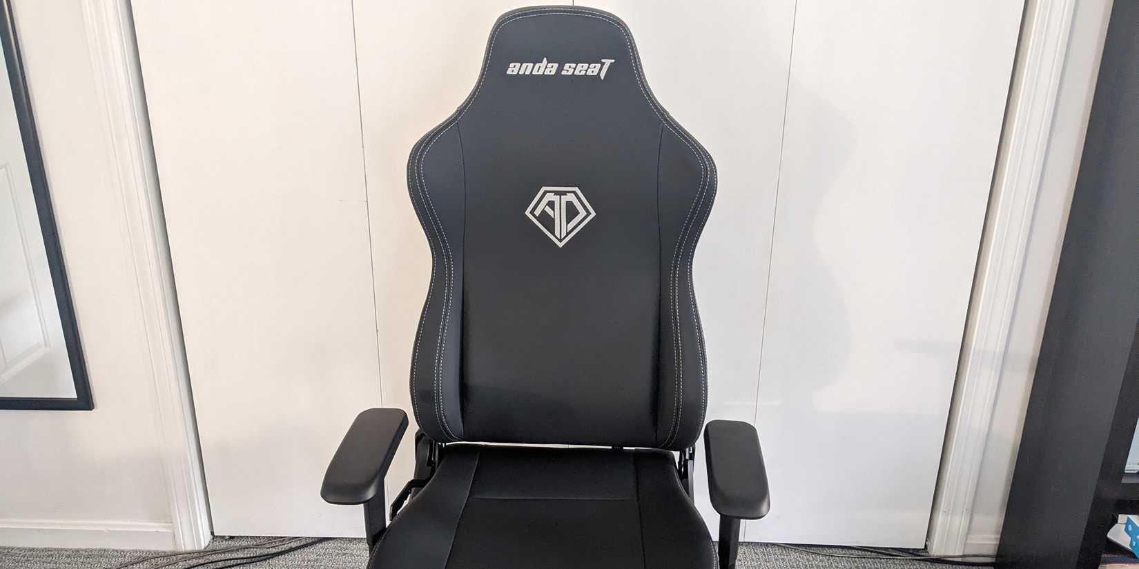 Reviewing the AndaSeat Novis Gaming Chair