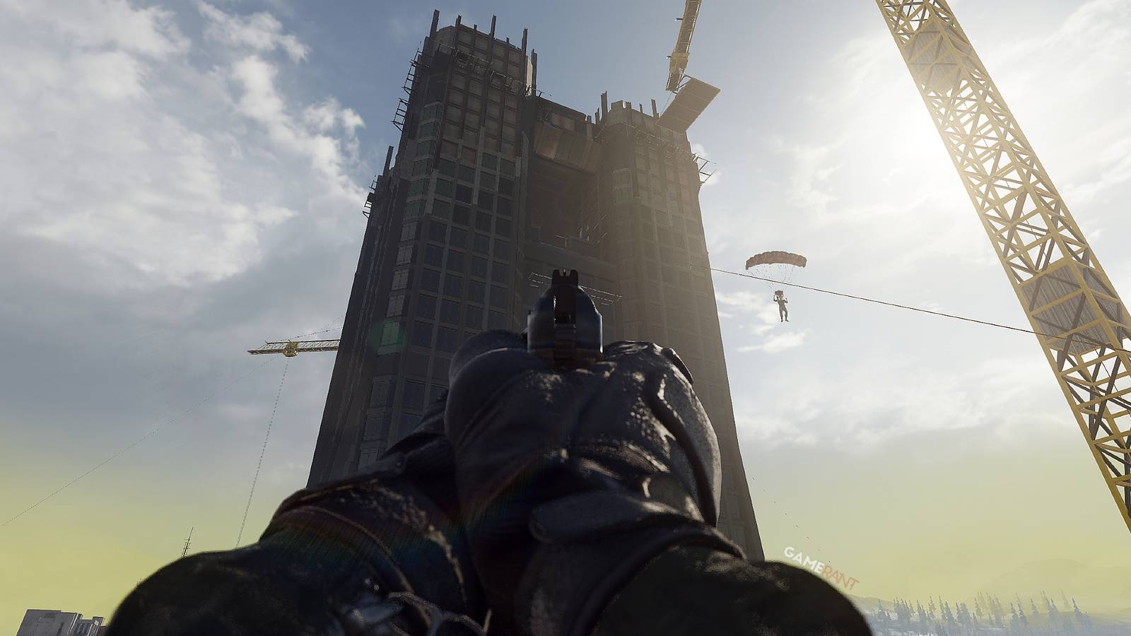 How to Fly Through the Overlook's Upper Skydeck in Warzone