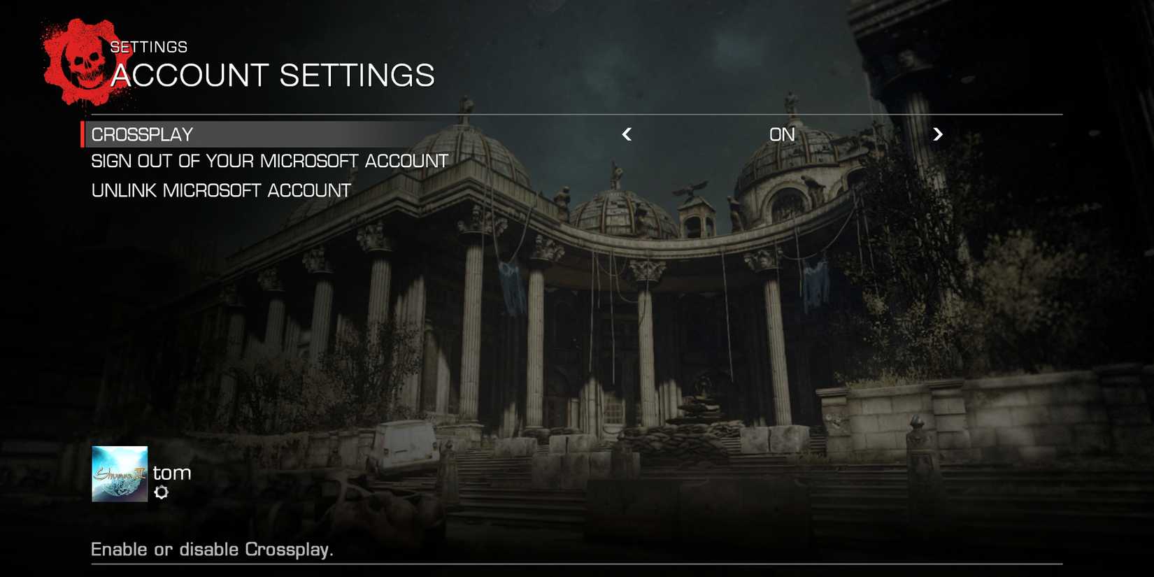 Does Gears of War Reloaded Support Crossplay and Split-Screen Co-Op?