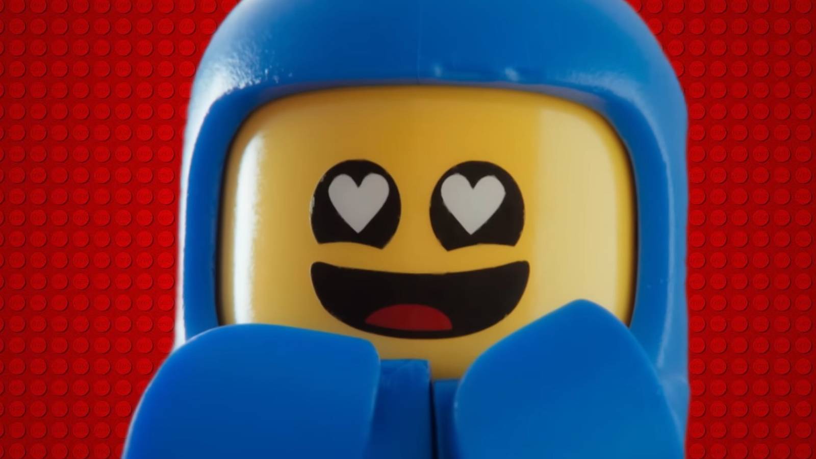 LEGO Fan Builds Incredible Lizard That Looks Like the Real Thing